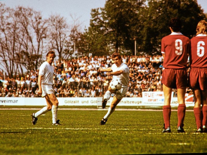 Auf Happels Spuren: Wie sich Jürgen Heun auf seinen 65. Geburtstag ...