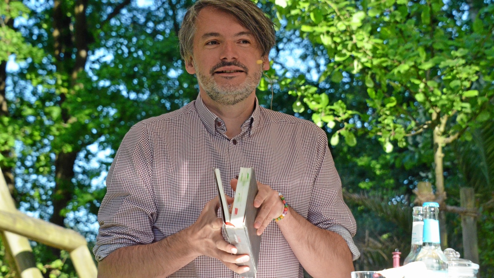 Norderstedt: Saša Stanišić stellte sein neues Buch „Wolf“ am Bustan vor