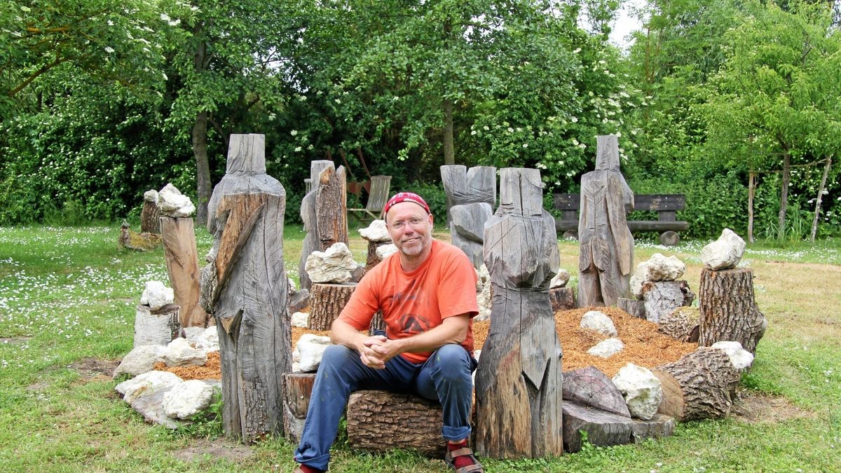 „Ich brülle dieses Symbol in die Welt hinaus“ - Erfurter Künstler ...