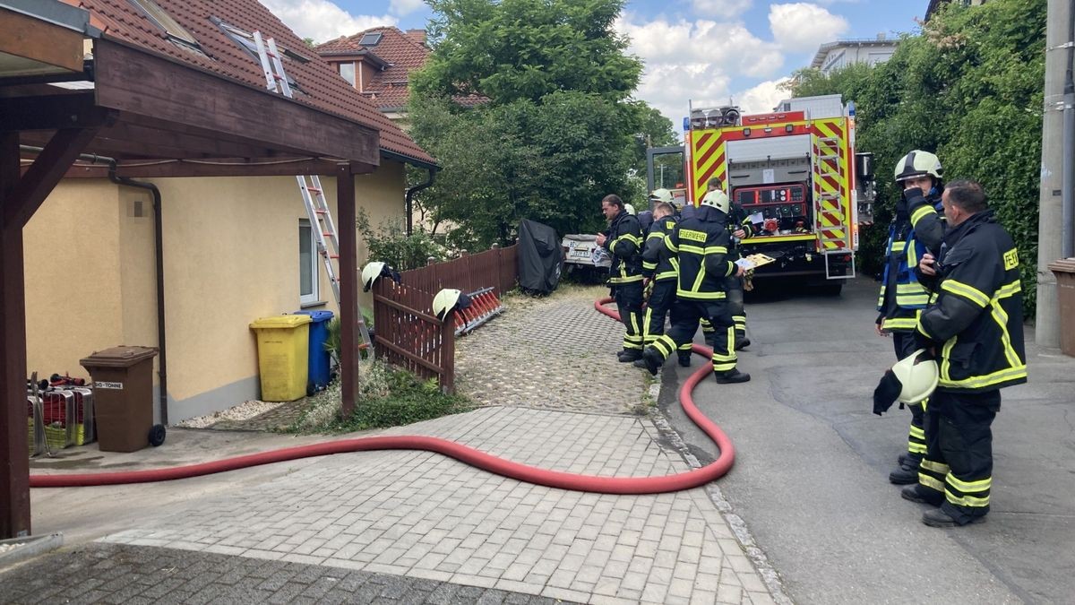 Feuerwehr im Einsatz: Starke Rauchentwicklung in Jena-West