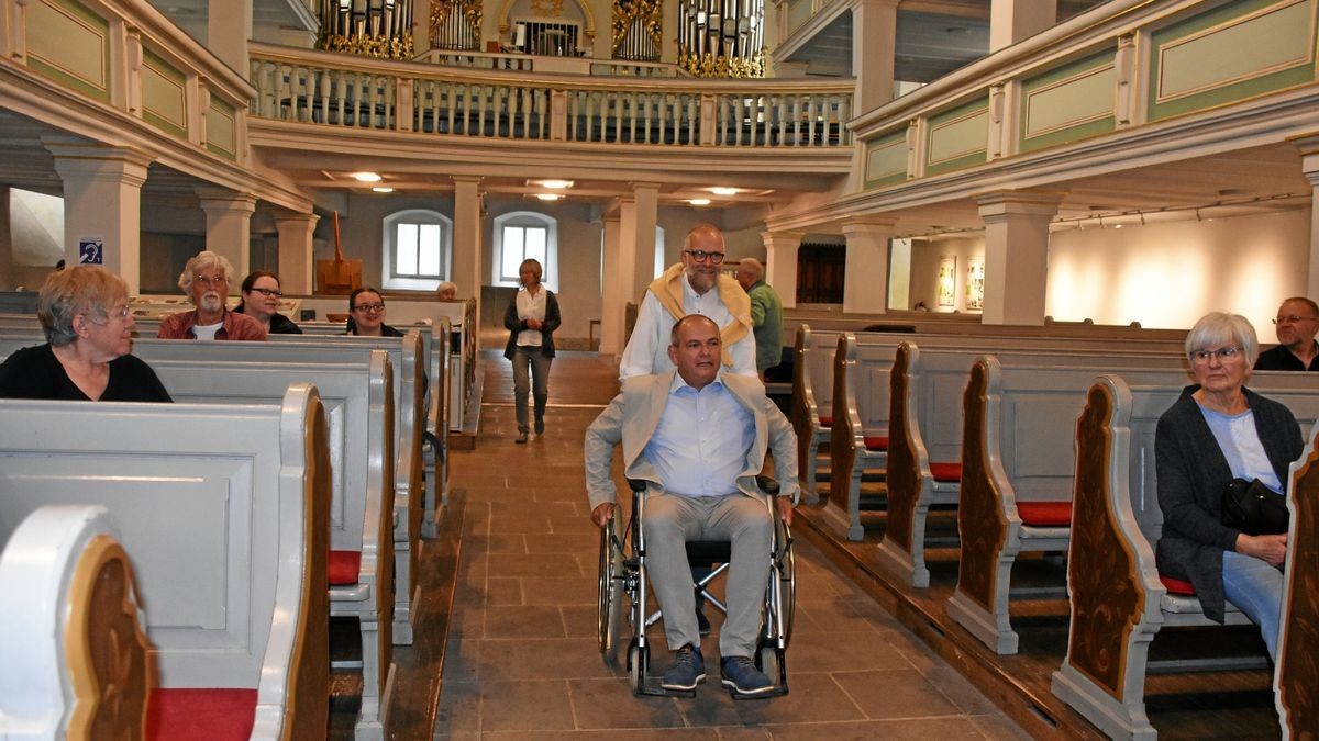 Gotha: Knut Kreuch im Rollstuhl – für einen Benefizabend