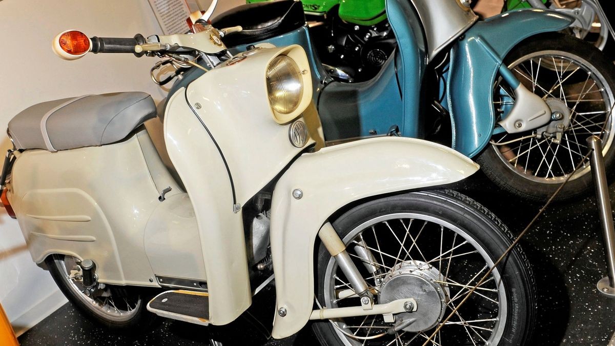 Mit dem Simson-Moped zum Info-Tag in Mühlhausen