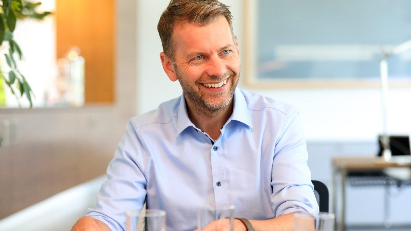 Von Bauen bis Bäder: Das bewegt Wolfsburgs OB Dennis Weilmann