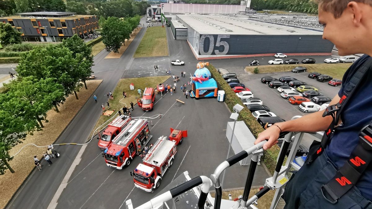 Lange Schlangen am Pollmeier-Werk in Creuzburg