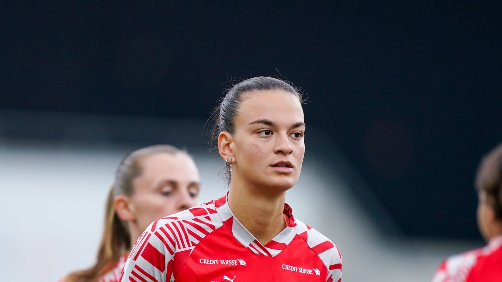 „Sie muss mehr investieren“: Auch VfL-Zugang Xhemaili verpasst WM