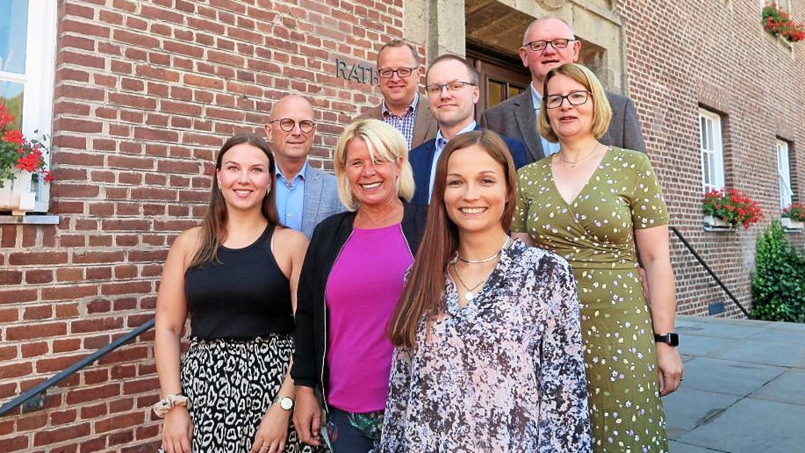 Rathaus Emmerich: Quereinsteiger haben Lehrgang bestanden