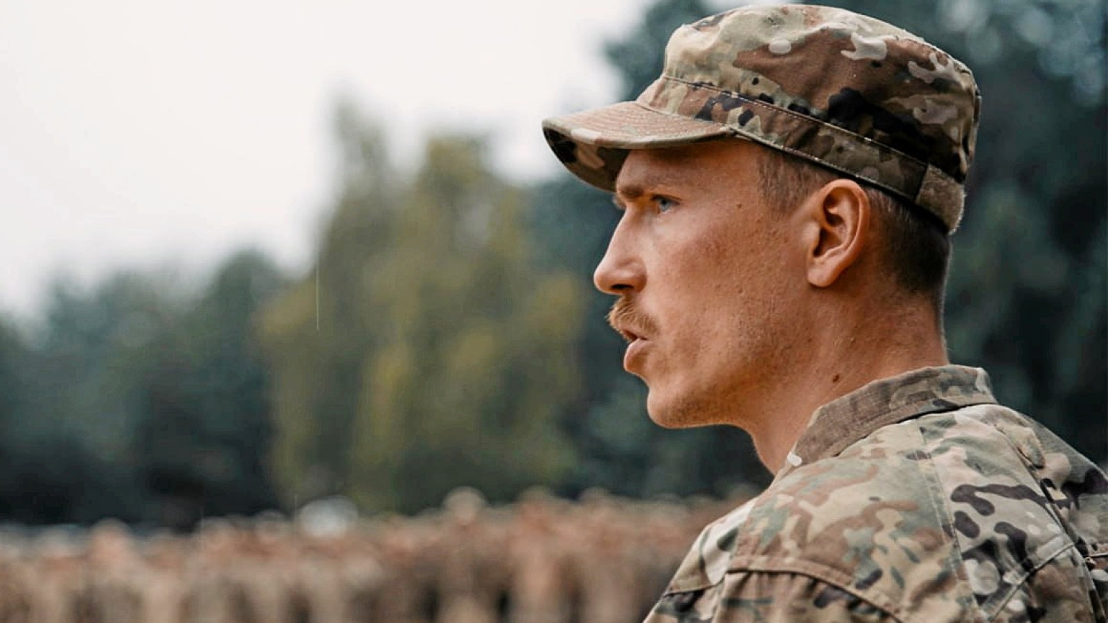 Ukraine: Asow-Kämpfer kehrt zurück – und hält bewegende Rede