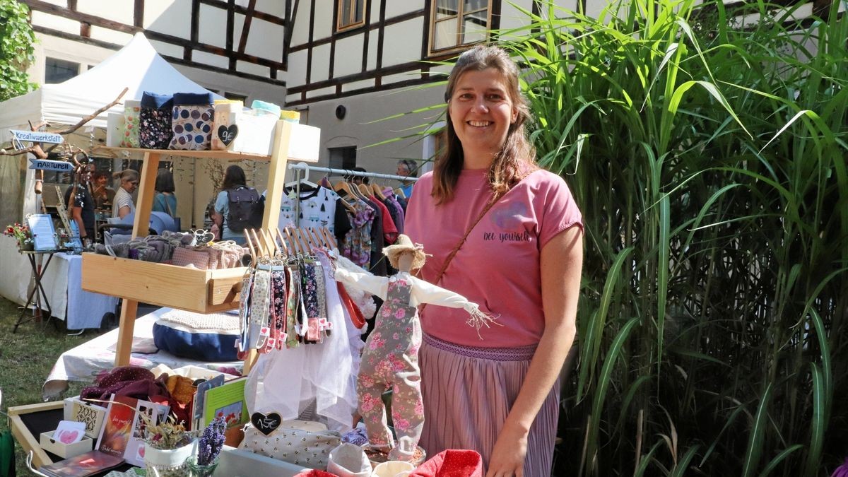 Gelungene Premiere für Markt- und Hoffest in Alsmannsdorf