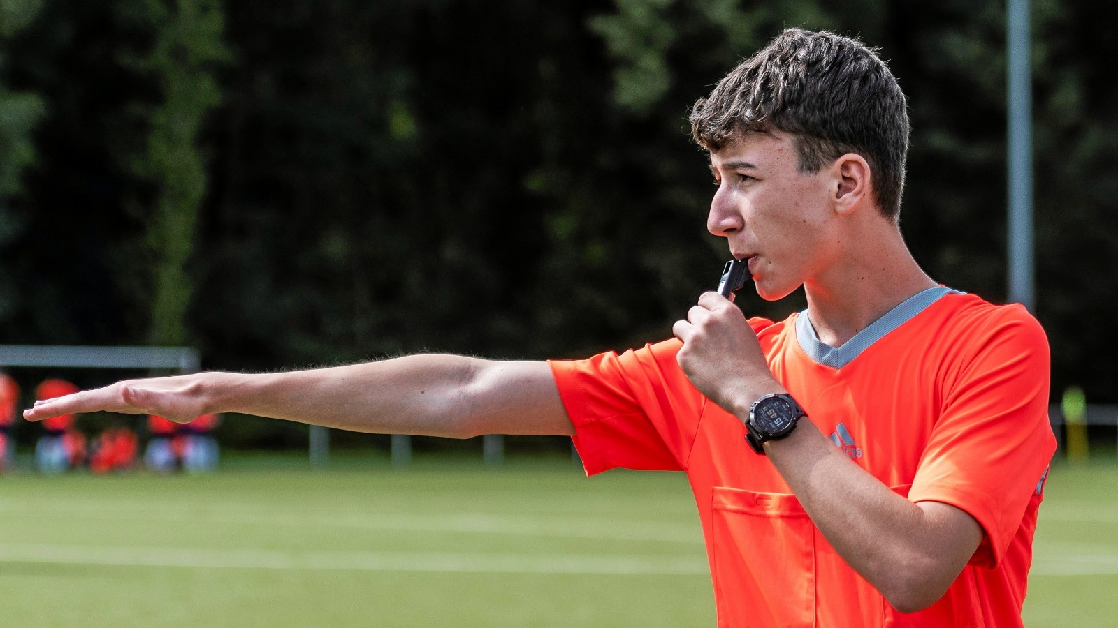 Daniel Riedel, das Schiedsrichter-Talent von Schalke 04