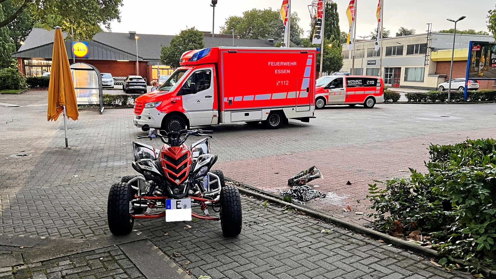 Essen: Quad kracht in Motorrad - Fahrer (42) schwer verletzt