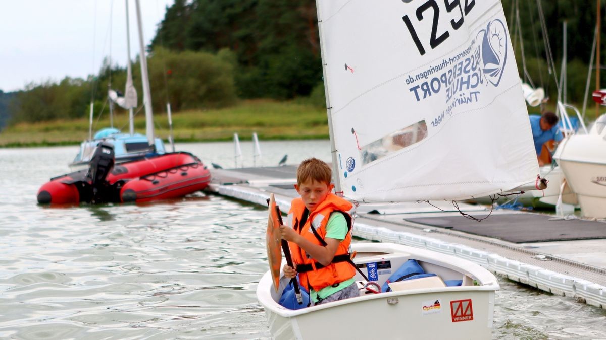 Wenn Winde wehn und Wellen gehn, fährt der Segelclub Talsperre ...