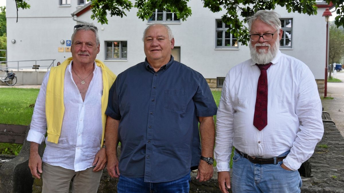 Drei Männer, ein Stuhl: Wer in Crossen Bürgermeister werden will