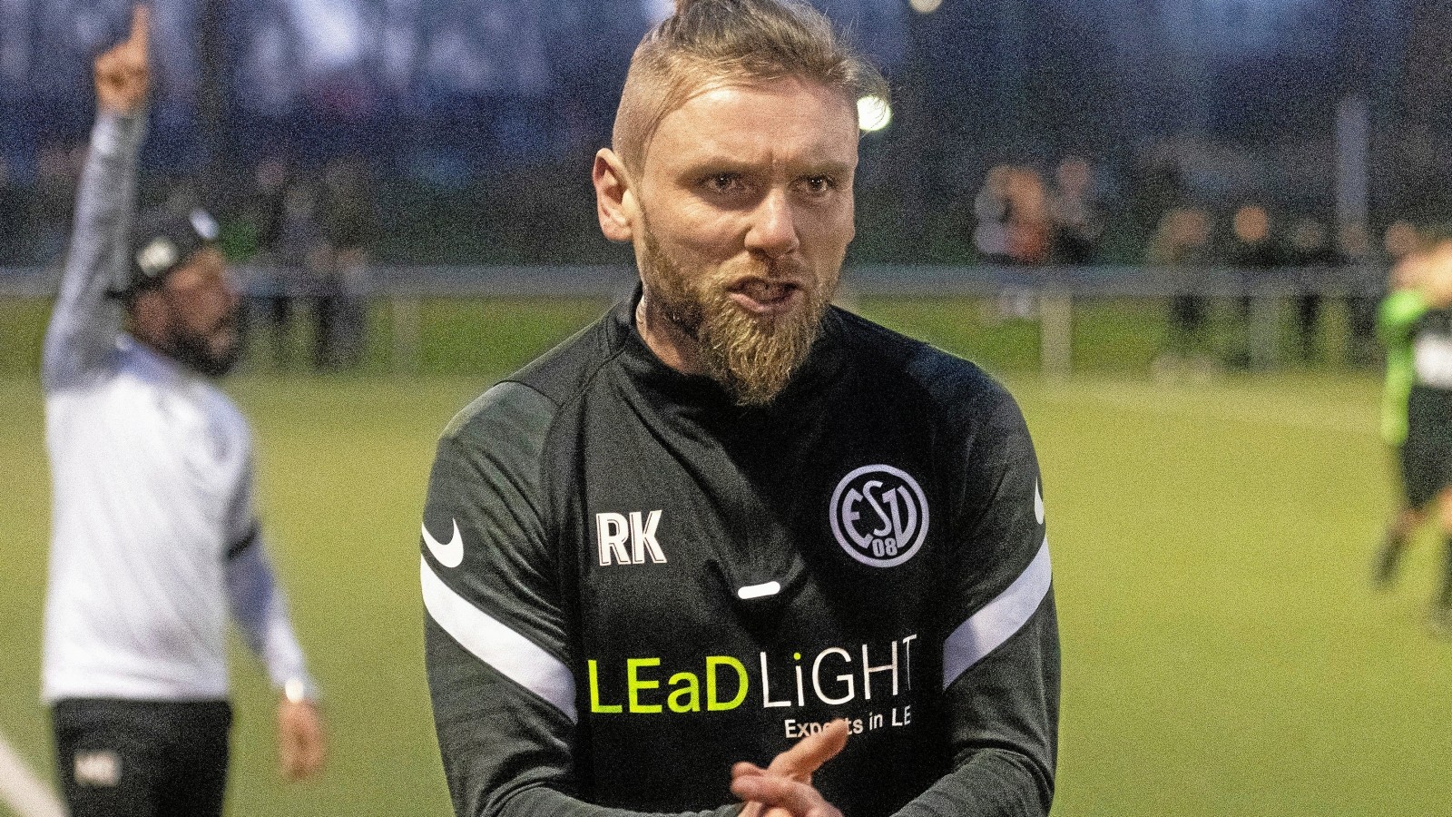 Erler SV 08: Das ist die mutige Aussage vom Aufstiegstrainer