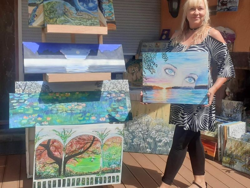 Bilder bis nach Hawaii verkauft: Ausstellung in Osterode