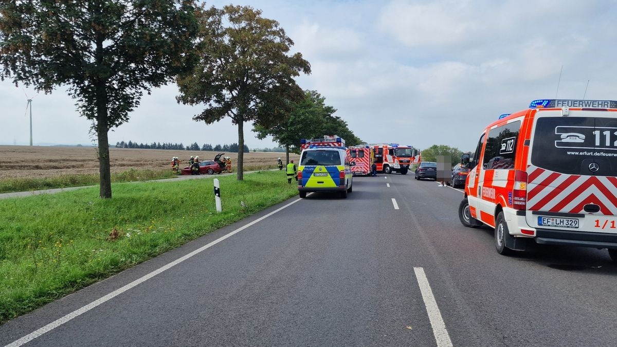 Ein Schwerverletzter bei Unfall auf B7 nahe Frienstedt
