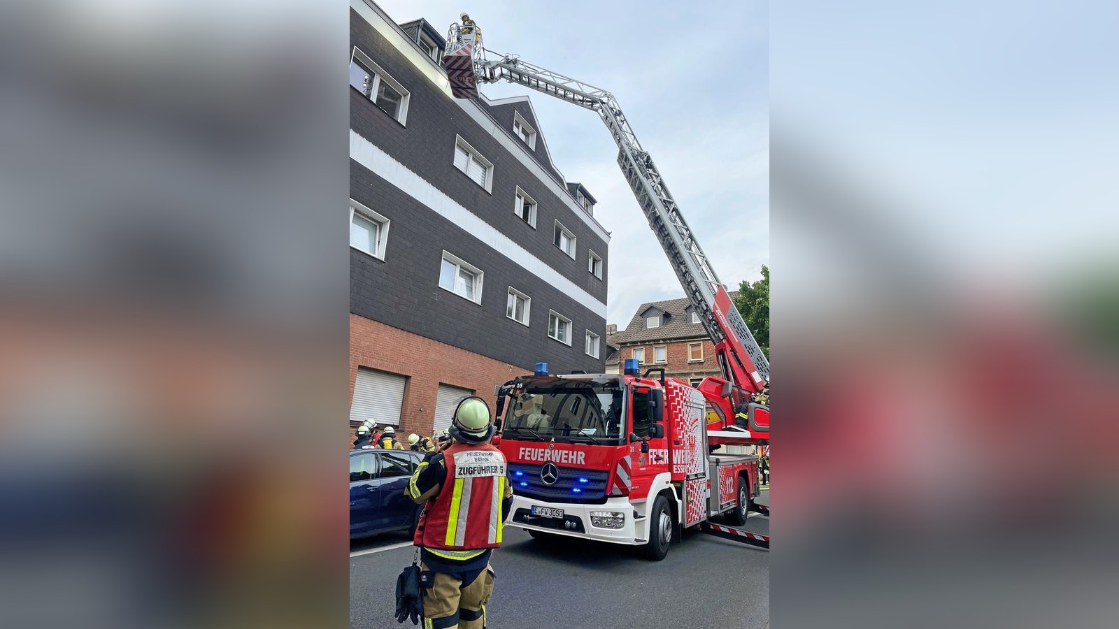 Kellerbrand in Essen schnitt Mutter und Kind Fluchtweg ab
