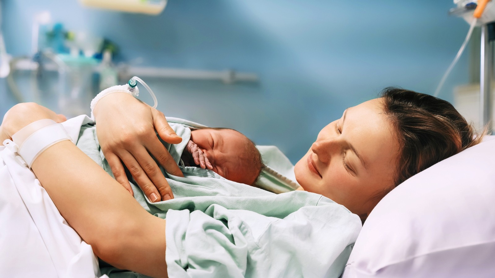 Expertinnen-Tipps: Geburtstrauma erkennen und überwinden