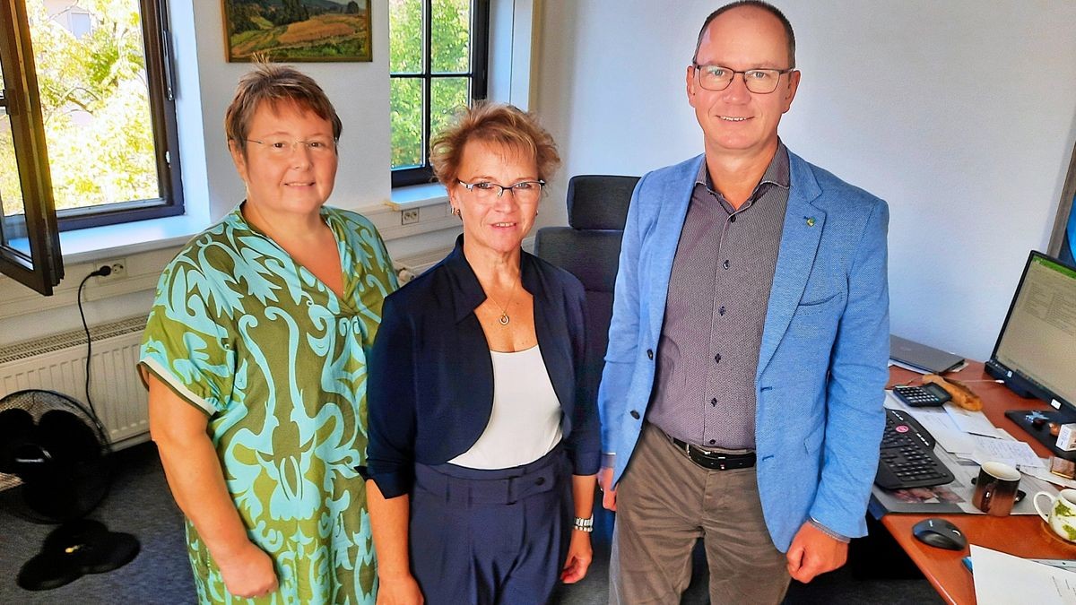 Staffelstab-Übergabe in der Bad Berkaer Kämmerei