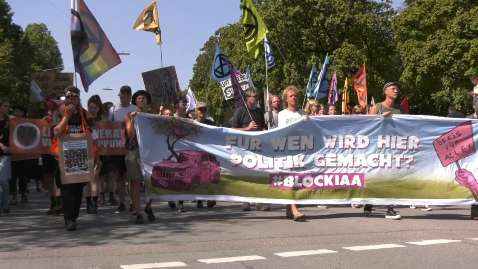 Friedlicher Protest zum IAA-Abschluss - Messeveranstalter zufrieden