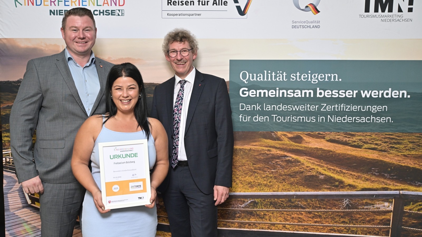 Freibad in Gadenstedt in der Gemeinde Ilsede als „besonders ...