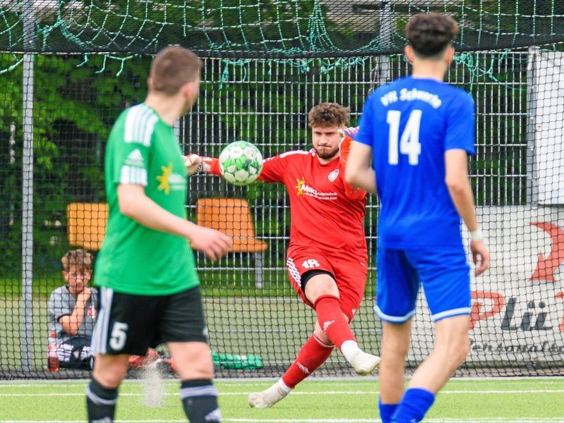SC Obersprockhövel II: Im Tor brauchte es die Hilfe von oben