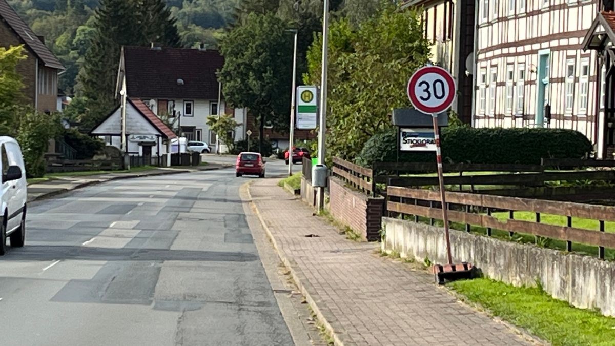Badenhausen: Nun Tempo 30 auf Umleitung und Durchfahrt verboten