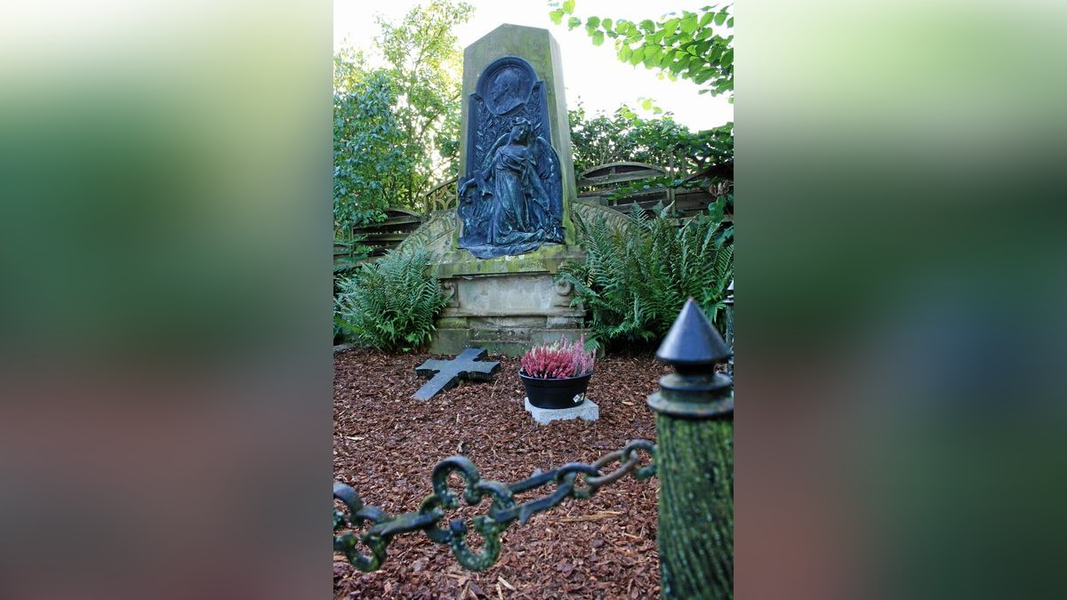 Nach Unmut über ungepflegte Beete: Zwei Urgesteine aus Bad Köstritz mit ...