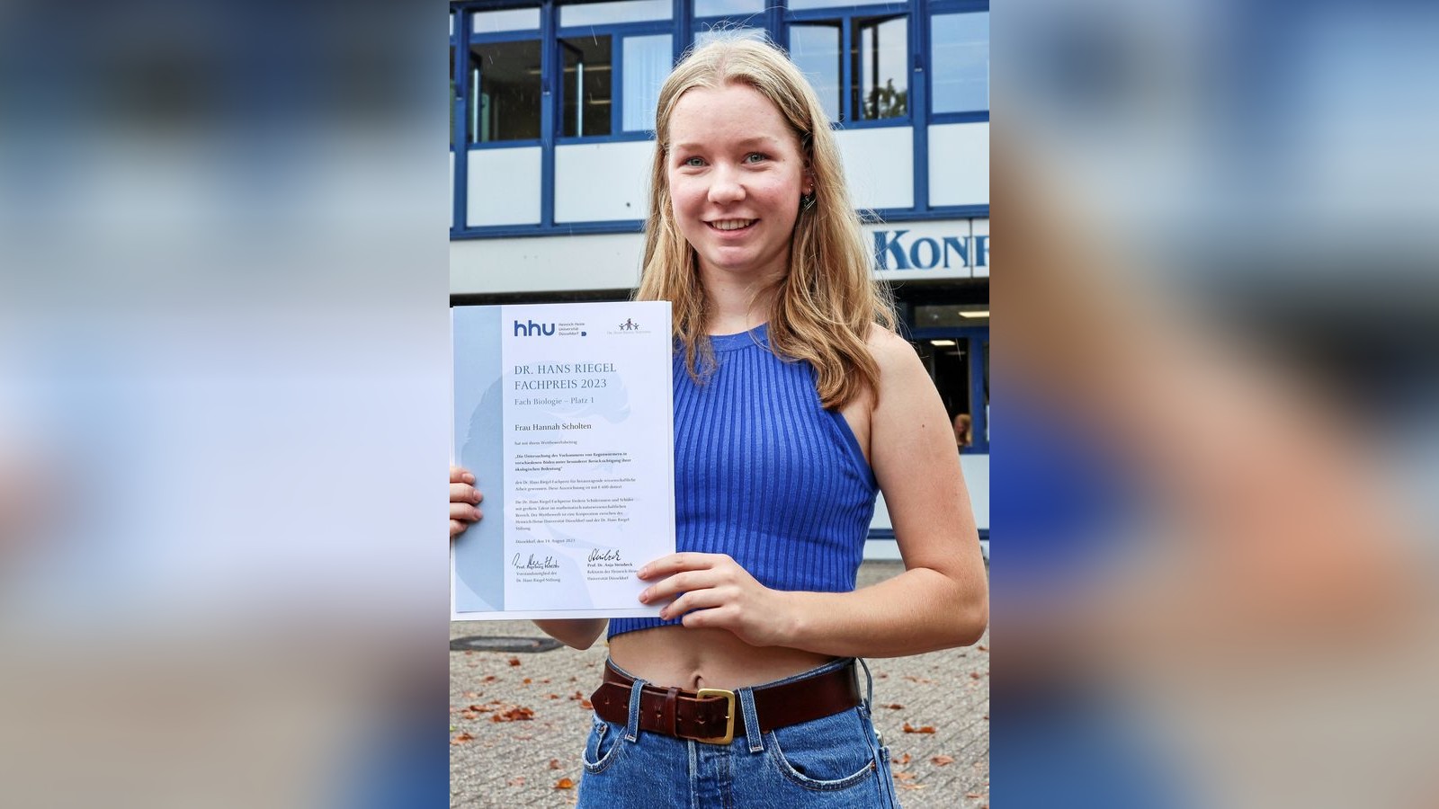 Wesel: Hannah (17) schreibt über Regenwürmer – und gewinnt Preis