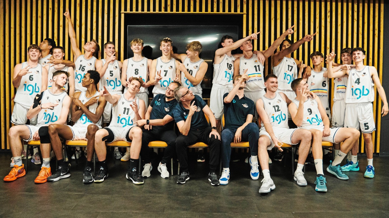 Der Weimarer Basketballer Karl Haring erlebte das WM-Finale in einer ...