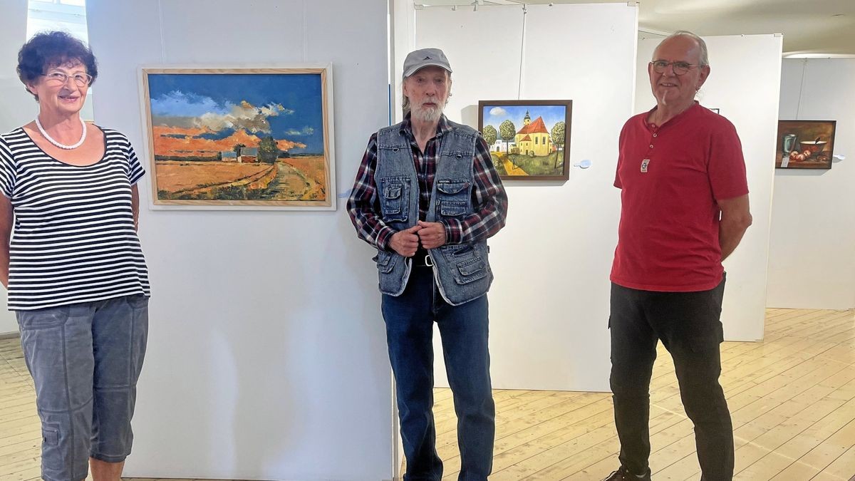 Künstlerstammtisch präsentiert sich auf der Osterburg in Weida