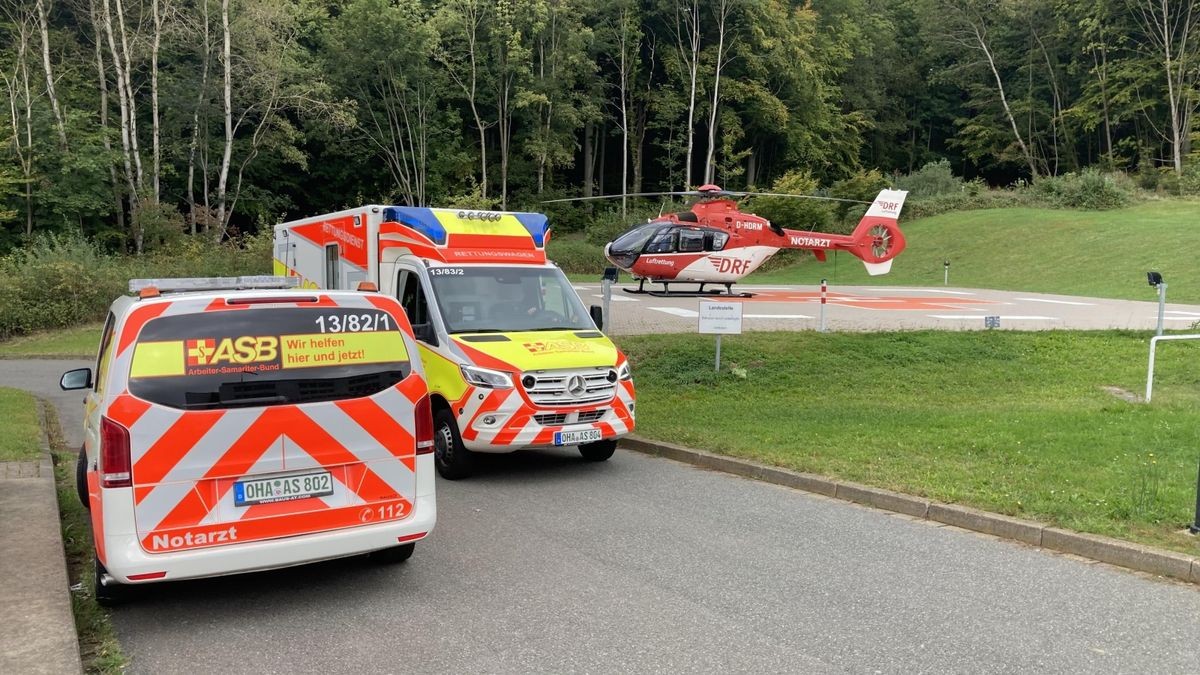 Unfall in Lauterberg: Lkw erfasst Radfahrerin - schwer verletzt