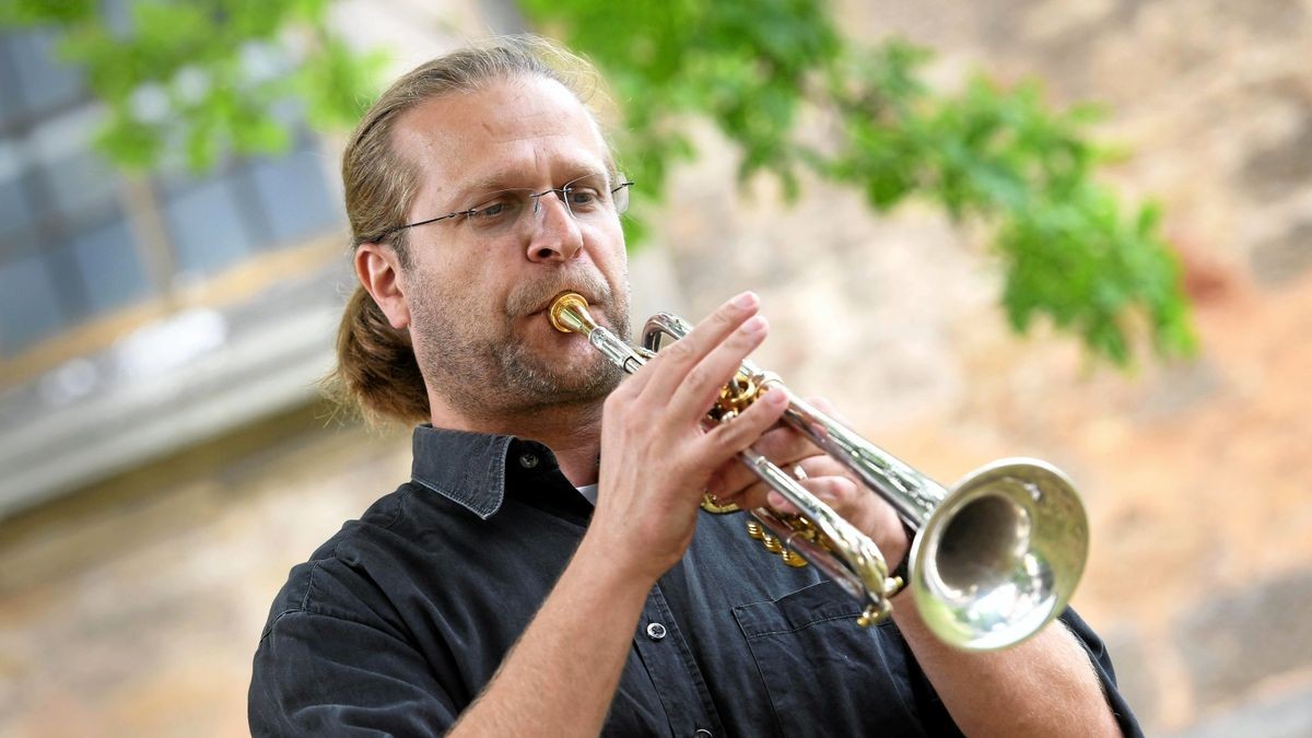Orgel trifft Trompete zum Erntedankfest in Herrnschwende