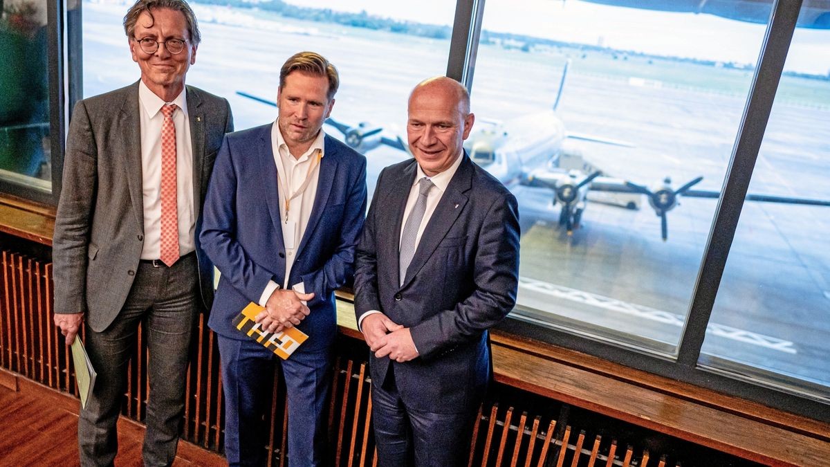 100-Jahr-Feier: So war die Eröffnung am Flughafen Tempelhof