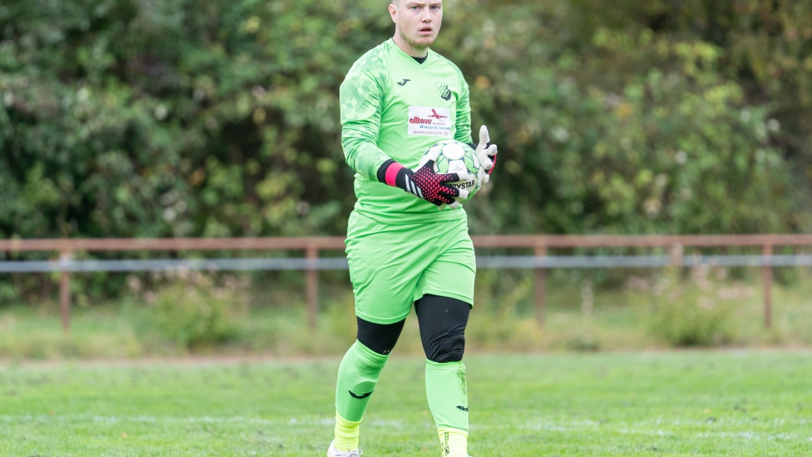 Video-Highlights: Wegge wie Riemann - RW Leithe wieder Stiepel-Schreck