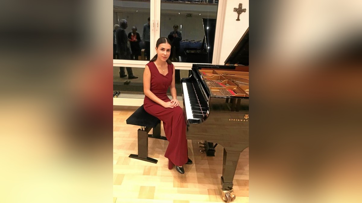 Alexandra Dovgan: Brillantes Spiel eines 16-jährigen Genies