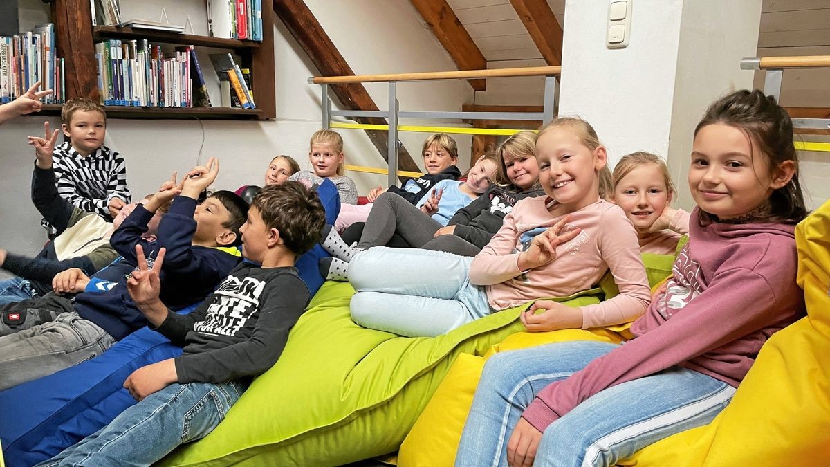 Mit Dorofee(n) und Drachen: Schüler im Saale-Orla-Kreis tauchen ein in ...