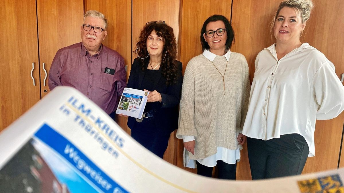 Mit dem Seniorenwegweiser des Ilm-Kreis sicher im Alltag