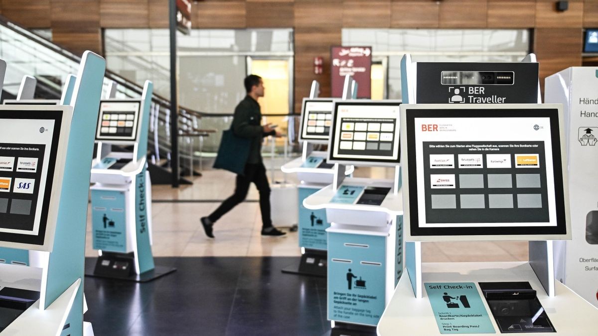 So soll das Reisen vom BER schneller und bequemer klappen