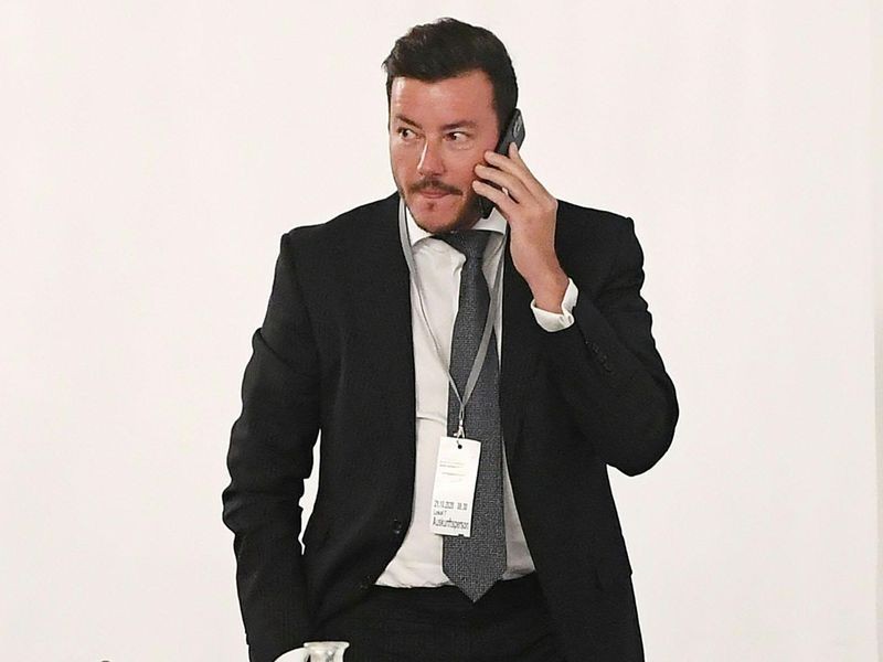 Elbtower-Drama: René Benko zieht sich aus Signa-Gruppe zurück