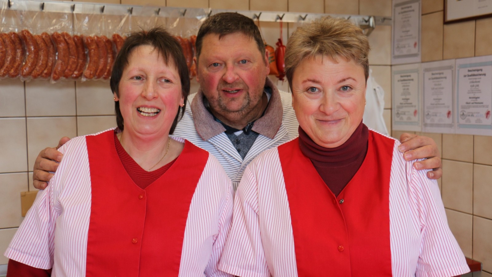 Ende naht: Noch wird in Uetersen Wurst mit der Hand gemacht