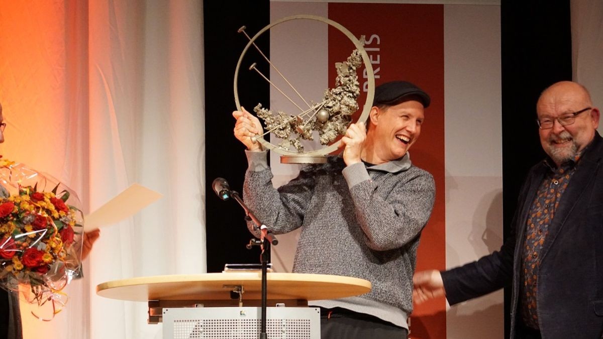 Schnapsidee aus Gevelsberg lockt heute Promis wie Sträter und Co.