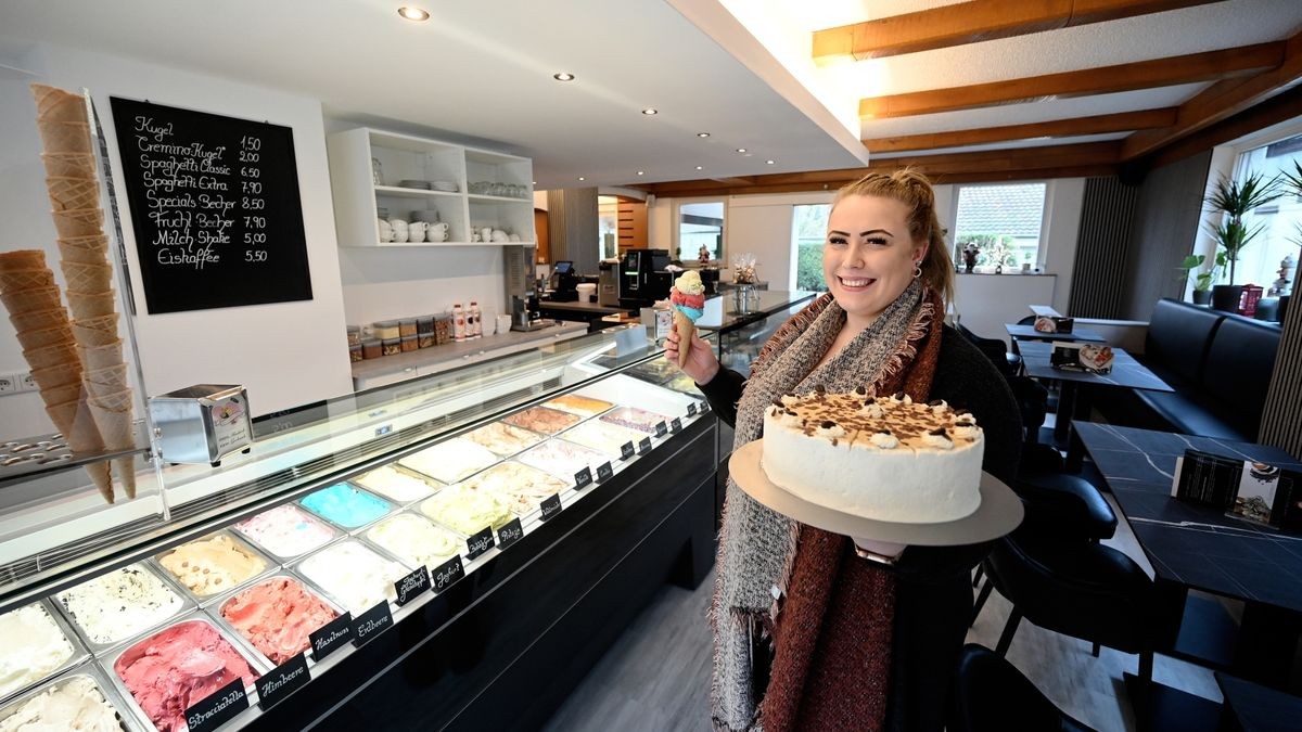 Neues Eiscafé Meffert in Essen-Borbeck heißt jetzt Rivanova