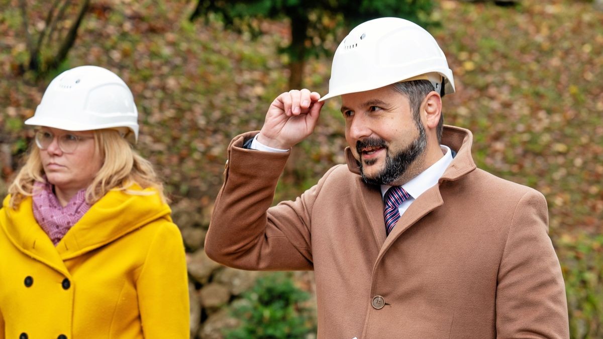 Linke und CDU rufen ihre Mitglieder