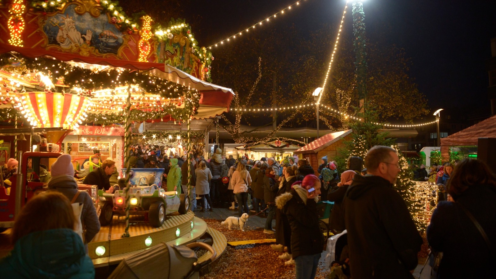 Der Weihnachtsmarkt Witten zog viele Besucher an