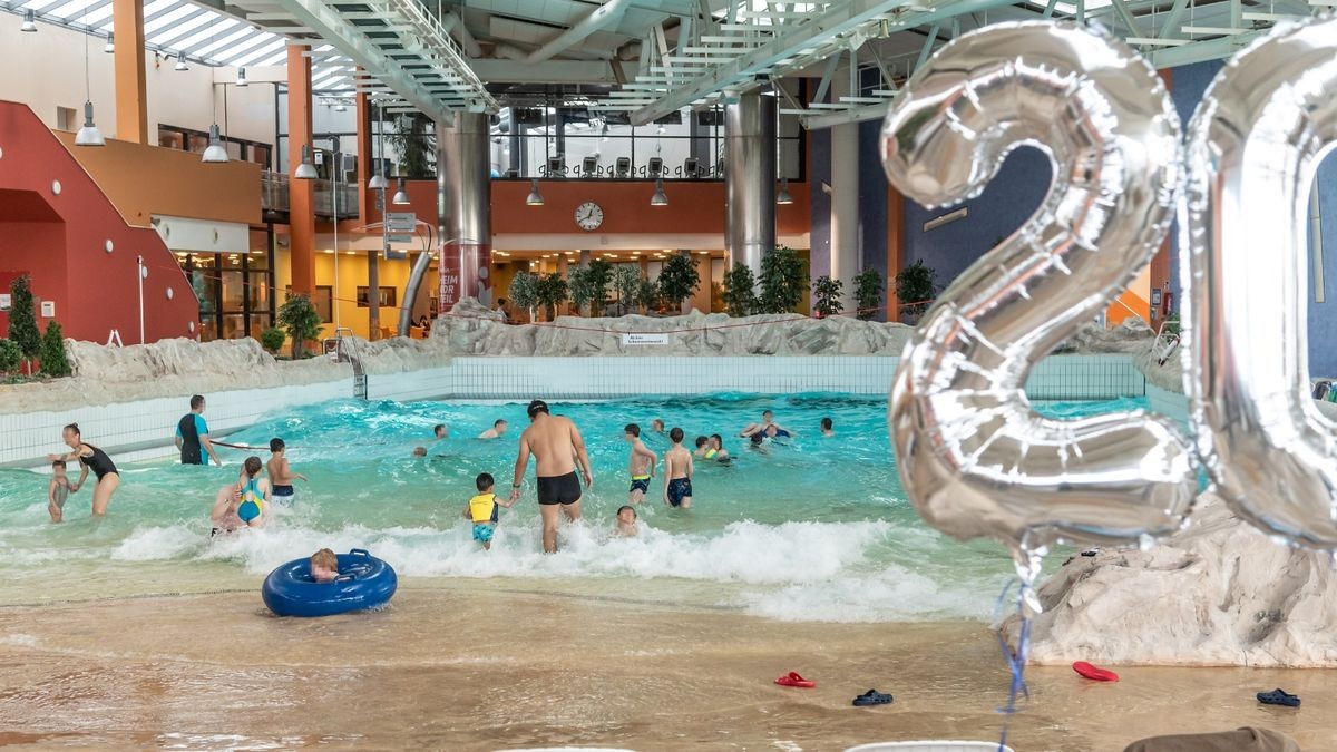 Wer hat 70 Millionen Euro für das Wolfsburger Badeland?