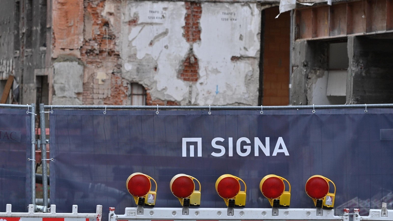 Signa Holding von René Benko meldet Insolvenz an