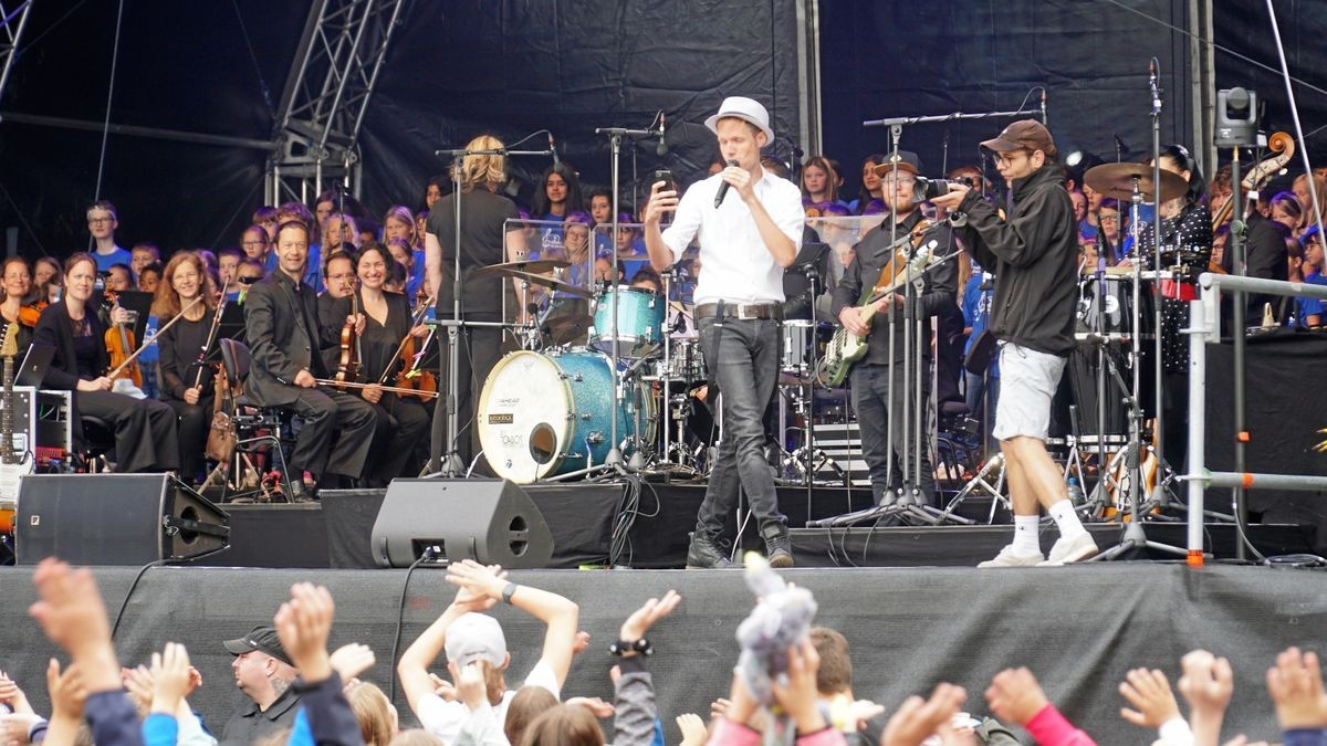 Die Thüringen-Philharmonie swingt zu „Christmas“ in Gotha