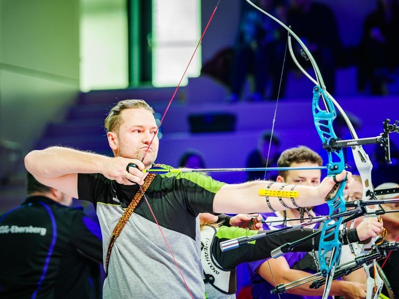 Der Ritterschlag für Bogenschütze Alexander Thiele