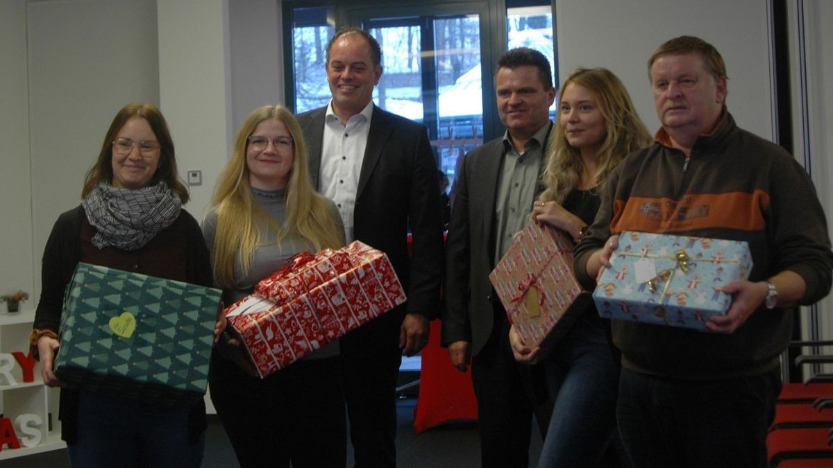 69 Päckchen erfüllen Wünsche von Eichsfelder Kindern