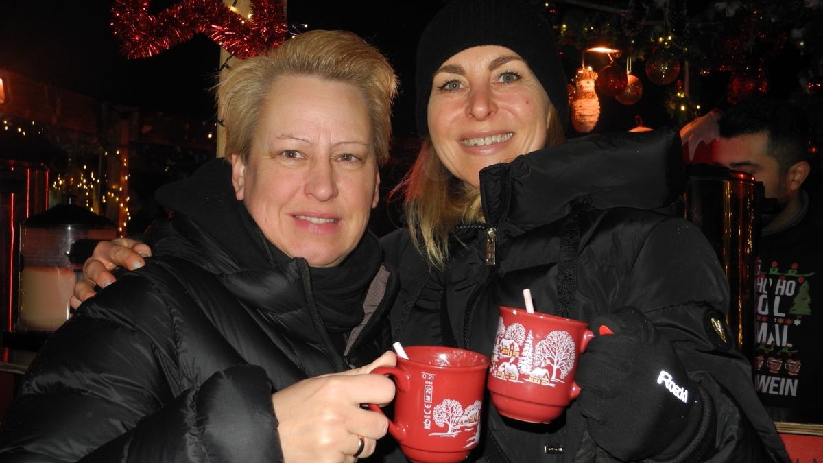 Norderstedt: Feuerkörbe und Live-Musik – Romantik auf dem Weihnachtsmarkt